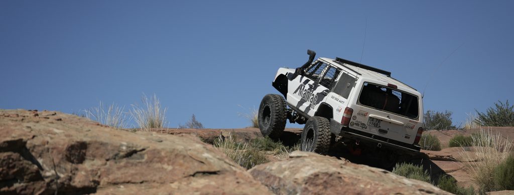 About - Maniac 4x4